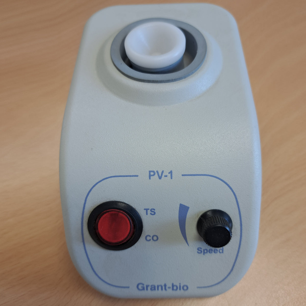 Demo PV-1 Vortex Mixer – Selectech